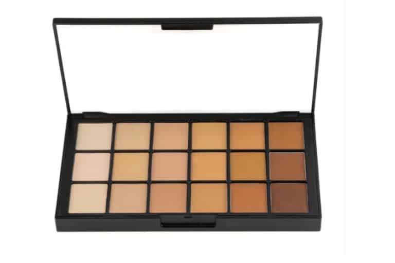 The Best Foundation Kits for Makeup Artists ( Ranked by a MUA) - Real ...