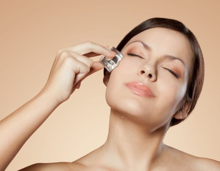 How to Deal with a Big Pimple on Your Face: Expert Tips for Quick ...