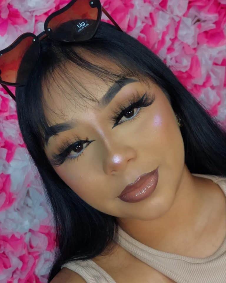 10 Essential Tips to Nail the "Baddie Makeup Look" - Real Beauty School