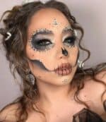 27 Best Skull Makeup Ideas (Sugar skull & Skeleton) - Real Beauty School