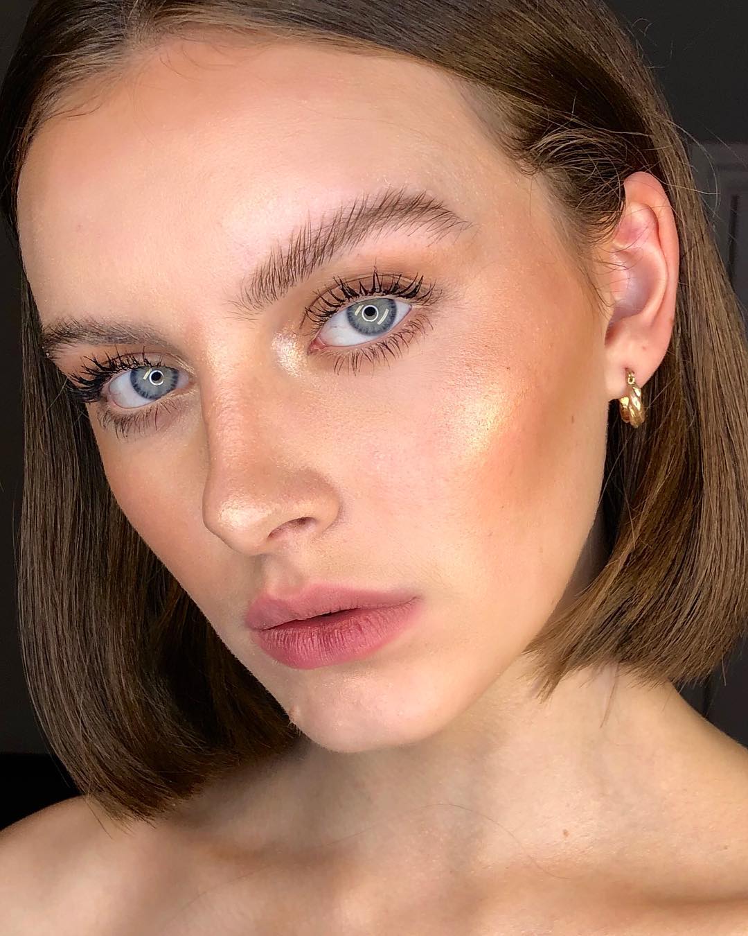 How to do the No Makeup Makeup Look - Real Beauty School