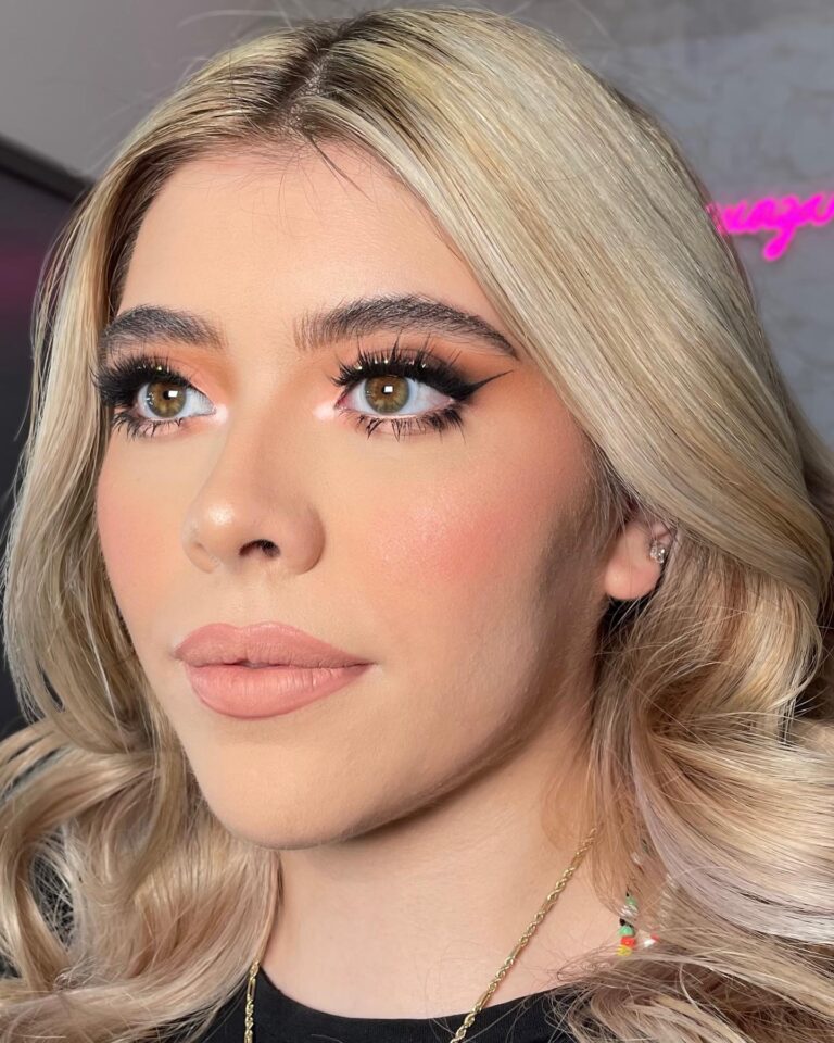 15 Gorgeous Birthday Makeup Ideas to look like a Queen on your special ...
