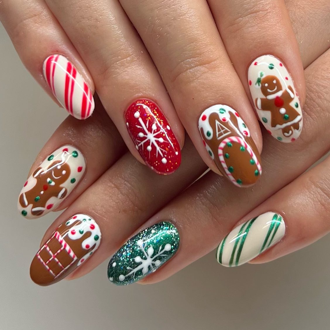 15+ Gorgeous Gingerbread Nails to Sweeten Your Holiday Look - Real ...