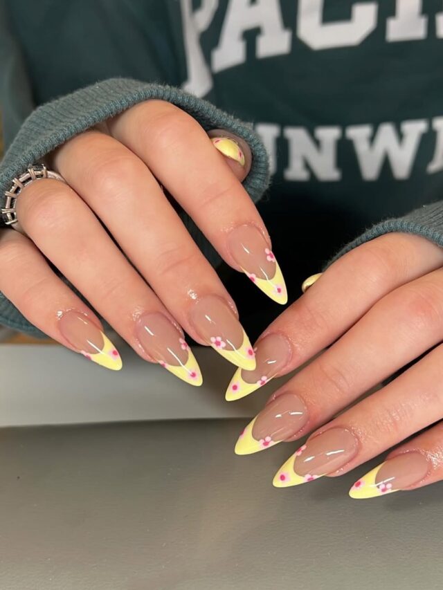 25+ Summer Nail Ideas That Are Bright, Fun & Vacation-Ready - Real ...